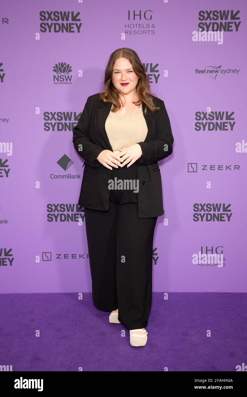Sydney, Australia. 14th October 2024: Megan Hollier arrives on the ...