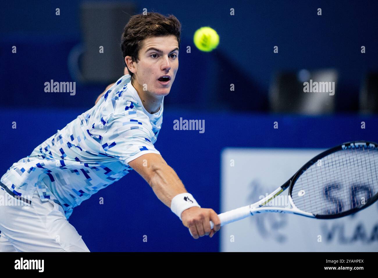 Belgian Gilles-Arnaud Bailly pictured in action during a tennis match ... Belgian Gilles-Arnaud Bailly pictured in action during a tennis match ...