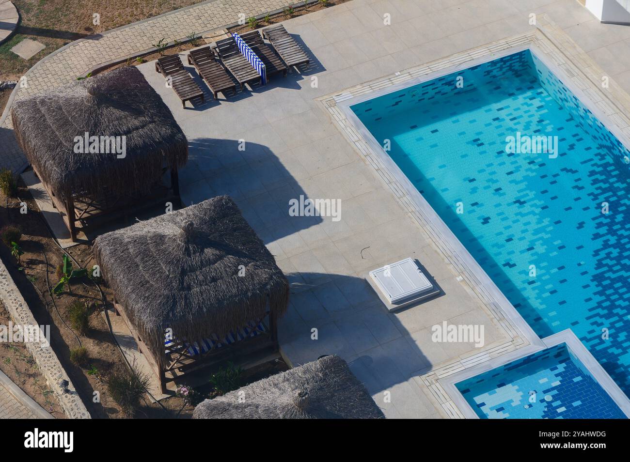 Luxury residential complex pool green hi-res stock photography and ...