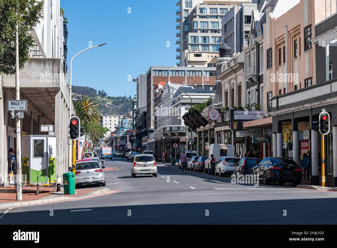 Long street view hi-res stock photography and images - Alamy