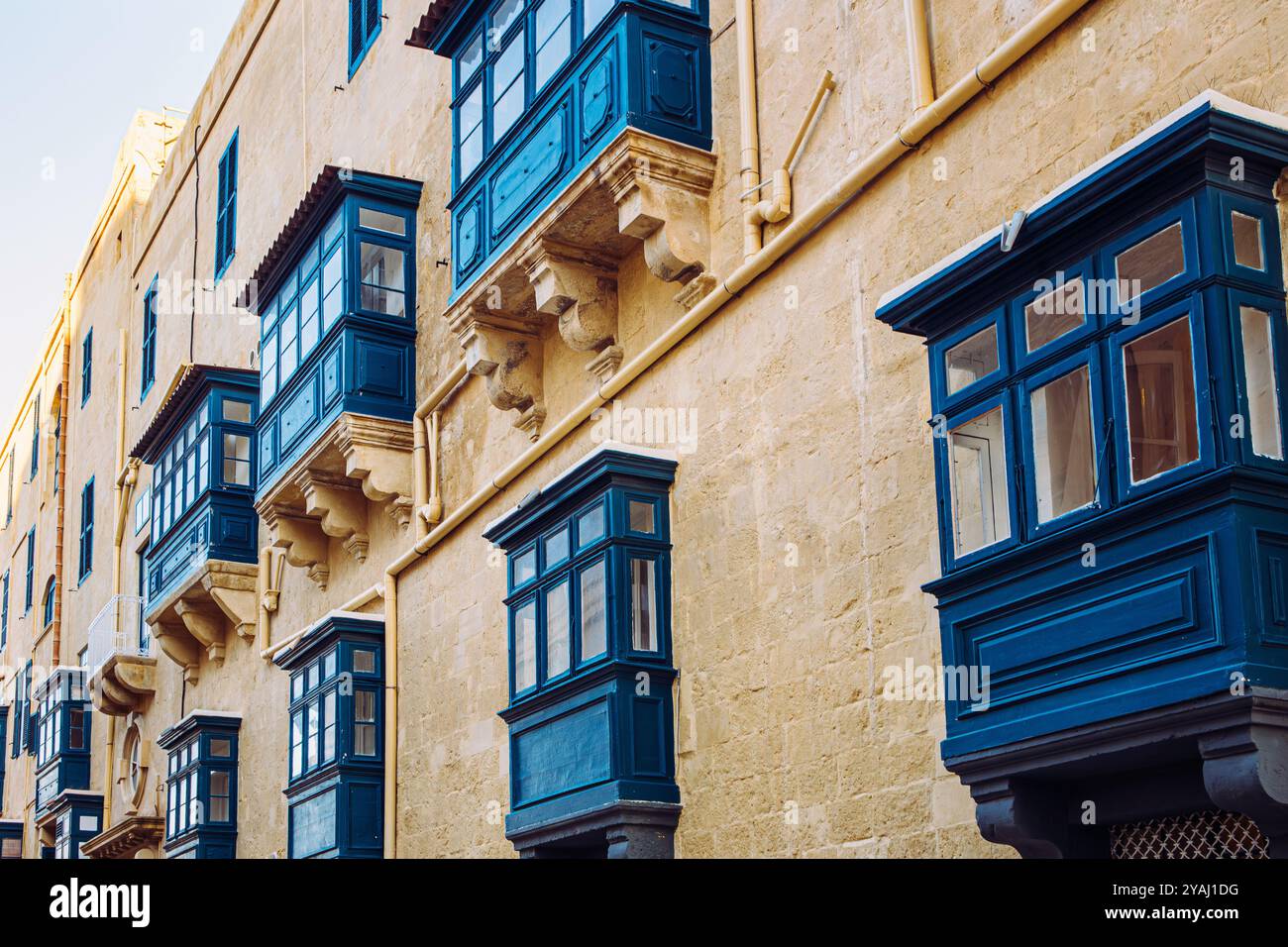 Beautiful old building balconies hi-res stock photography and images ...