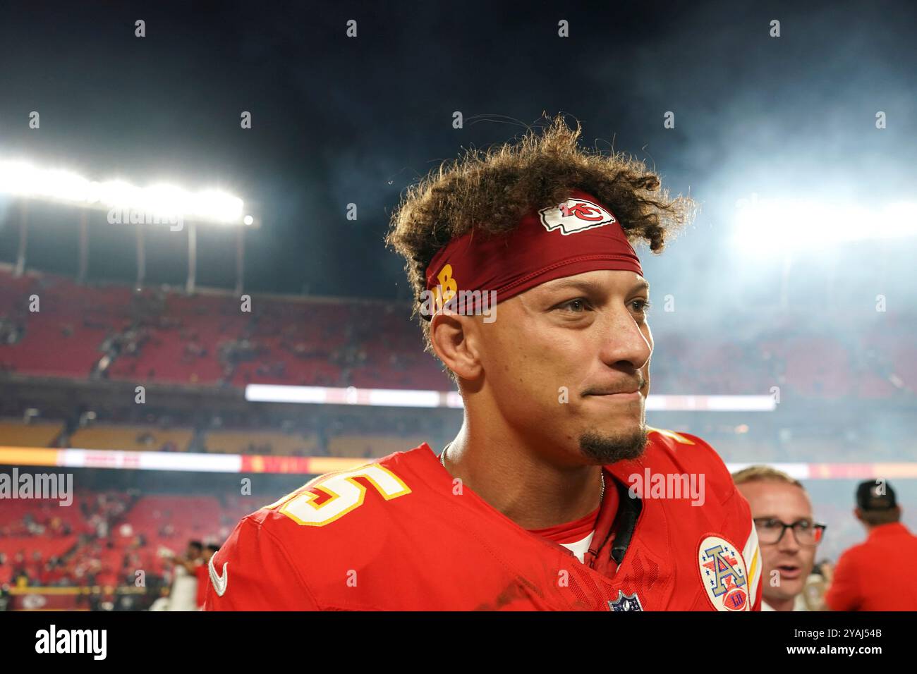 Kansas City Chiefs quarterback Patrick Mahomes does a post game ...