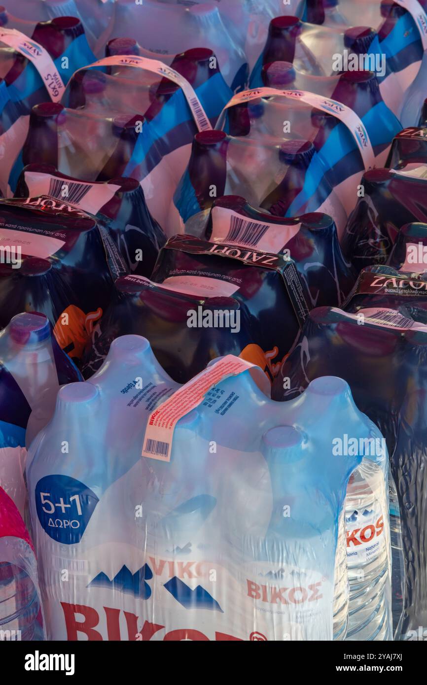 Crates of bottled water hi-res stock photography and images - Alamy