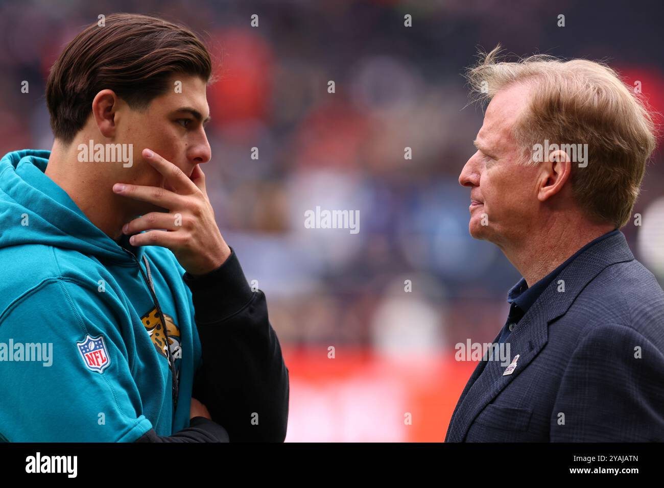 Louis rees zammit 2024 hi-res stock photography and images - Alamy