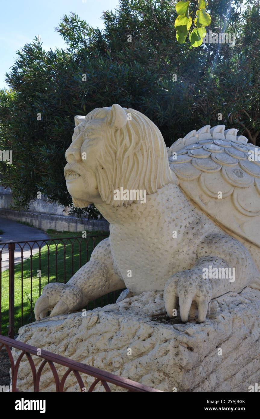 Tarasque hi-res stock photography and images - Alamy