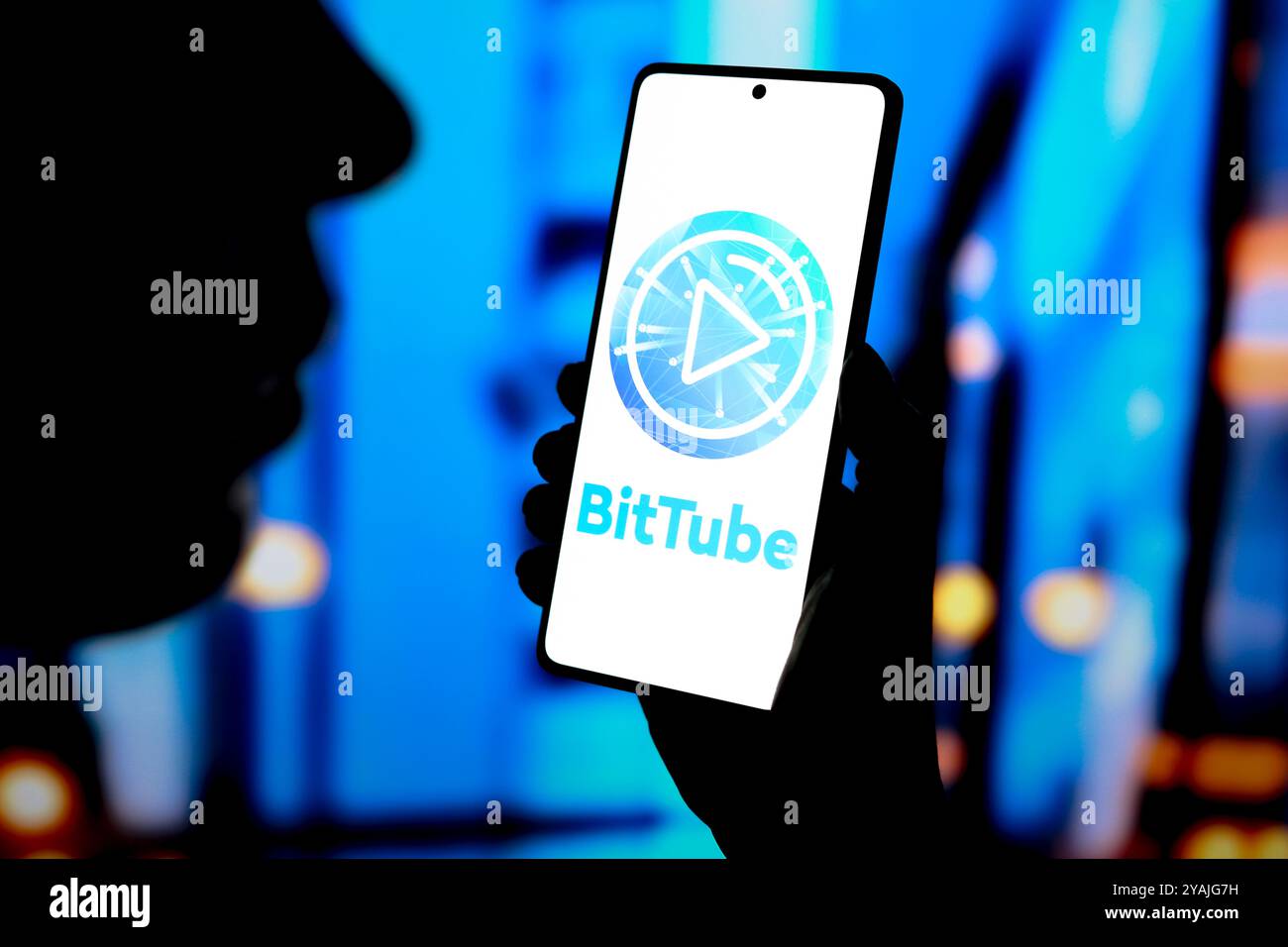 Bit business logo hi-res stock photography and images - Alamy