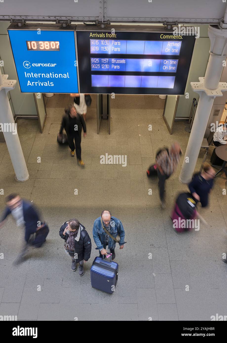 International arrivals board at St Pancras International Railway ...
