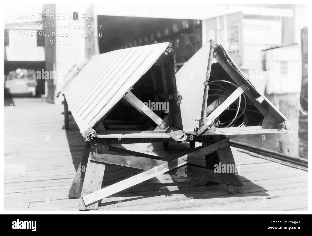 PICTURES OF YESTERYEAR - managed by PPL PHOTO AGENCY - copyright ...
