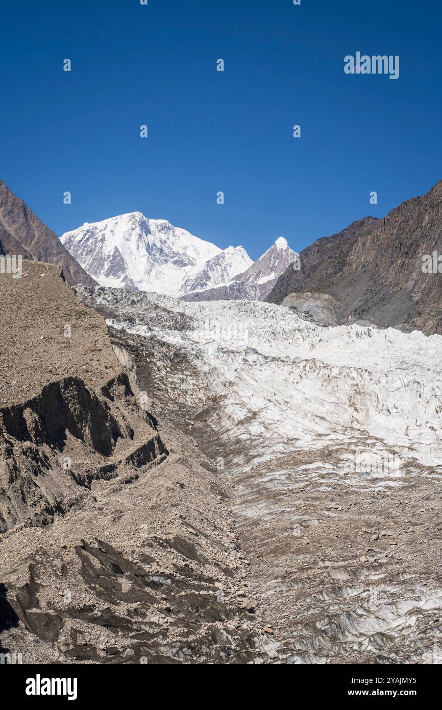 Scenic vertical landscape view of Passu glacier and Passu peak in ...