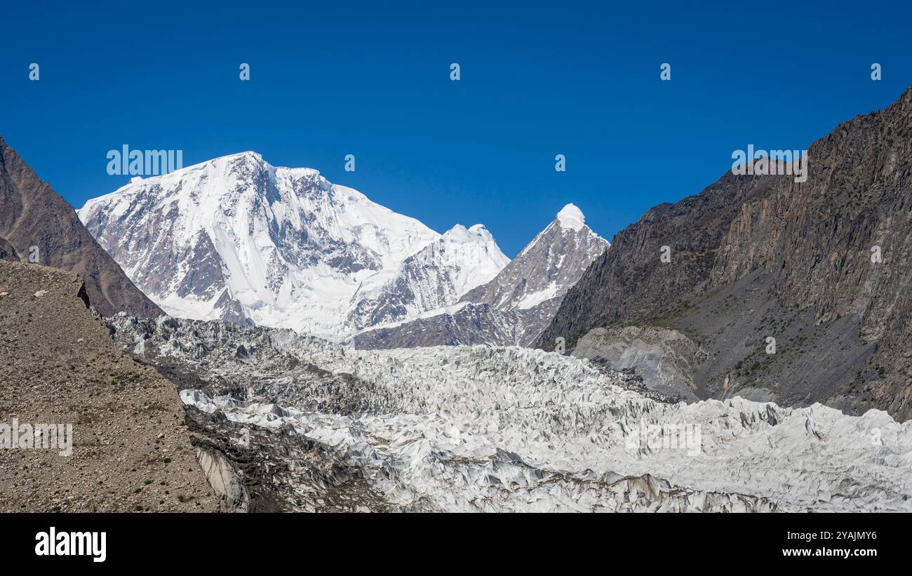 Scenic landscape view of Passu glacier and Passu peak in Batura Muztagh ...