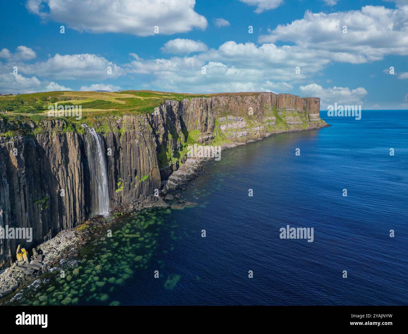 View on Kilt Rock and Kilt Rock Waterfall, Isle of Skye, Scotland Stock ...