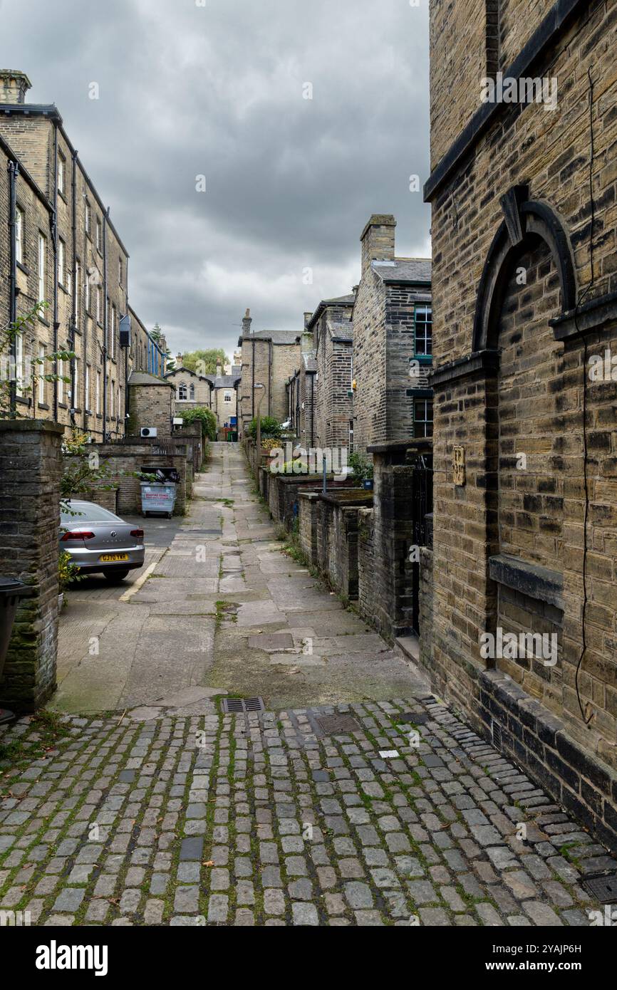 Gap between rows of terraced housing hi-res stock photography and ... Gap between rows of terraced housing hi-res stock photography and ...