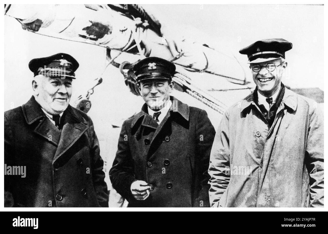 PICTURES OF YESTERYEAR - managed by PPL PHOTO AGENCY - copyright ...