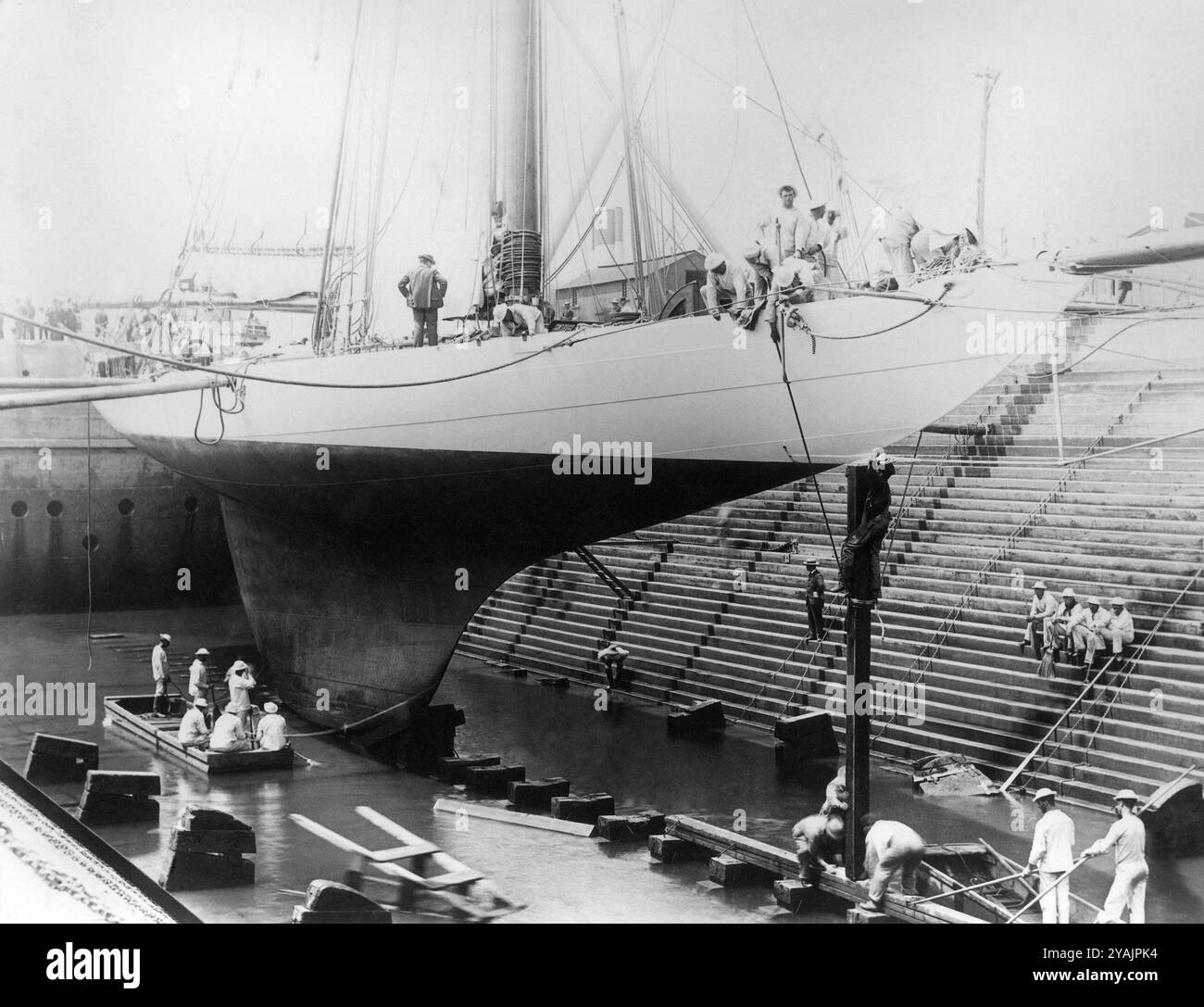 PICTURES OF YESTERYEAR - Managed by PPL PHOTO AGENCY Circa 1895 ...