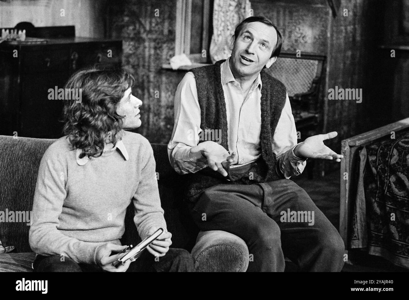 The banana box leonard rossiter hi-res stock photography and images - Alamy