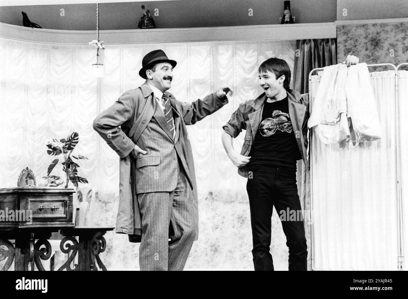 l-r: Leonard Rossiter (Truscott), Neil Pearson (Hal) in LOOT by Joe ...