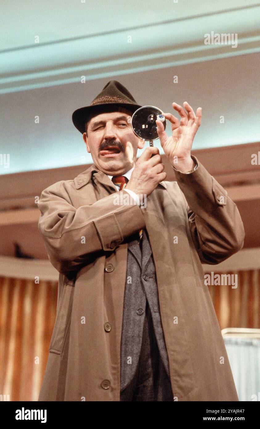 Saul radomsky hi-res stock photography and images - Alamy