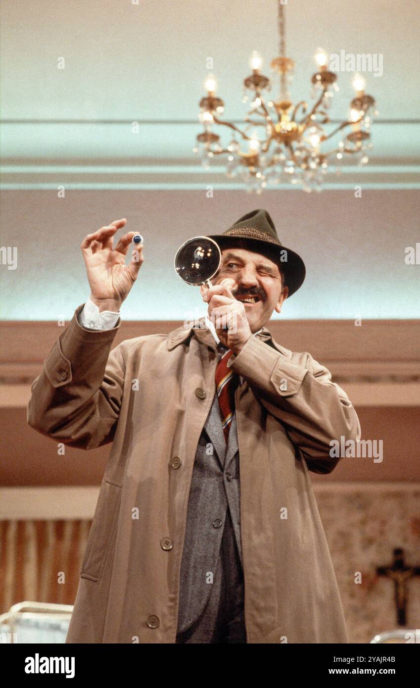 Saul radomsky hi-res stock photography and images - Alamy