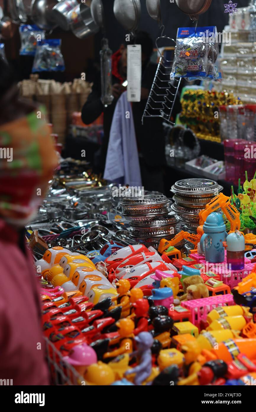 Chinese toy market hi-res stock photography and images - Alamy