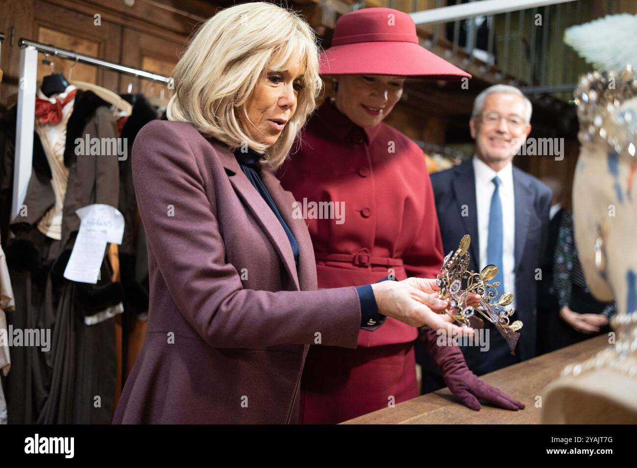 Paris, France. 14th Oct, 2024. Belgium Queen Mathilde and French first ...