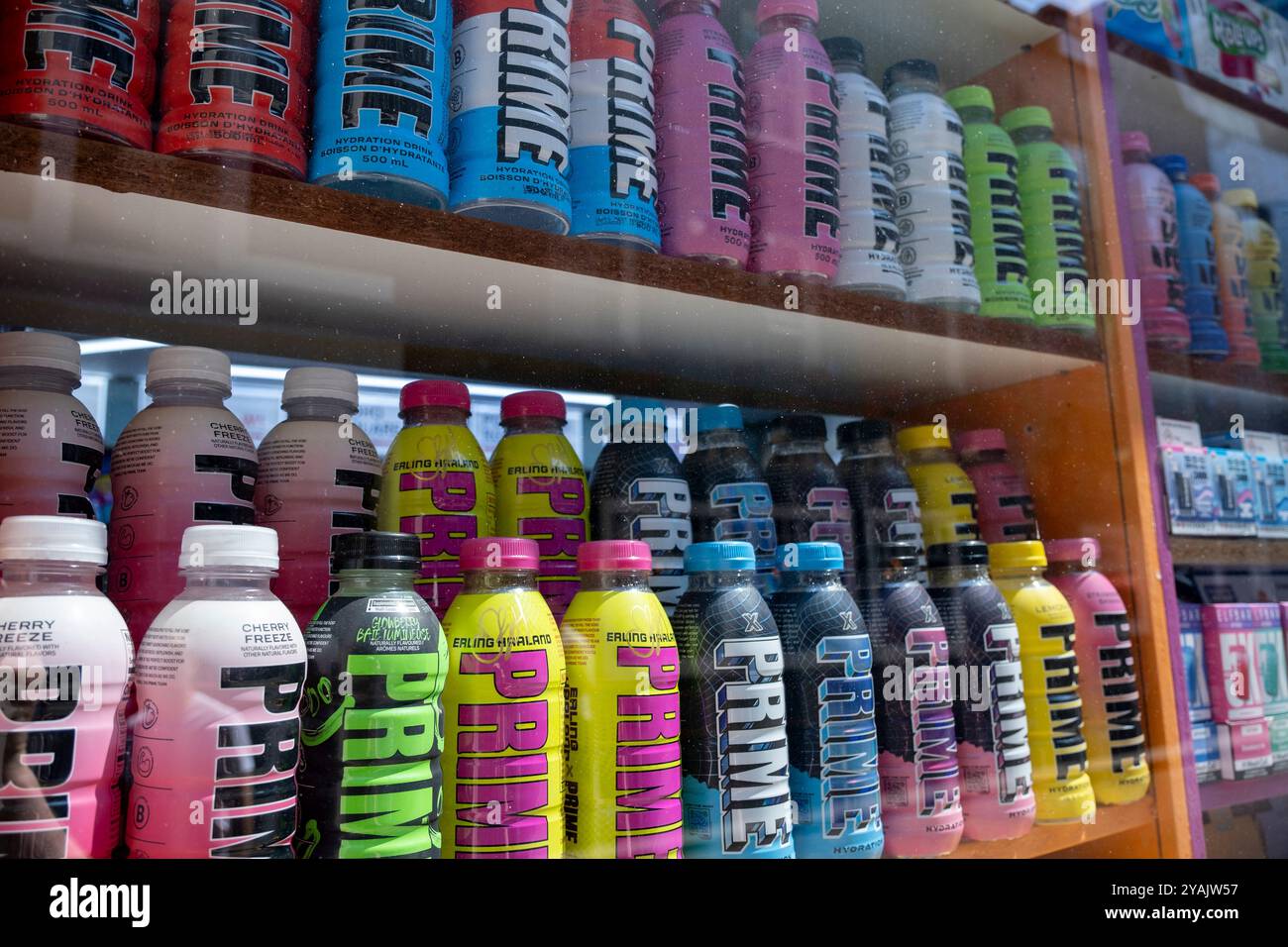 Prime hydration hi-res stock photography and images - Alamy