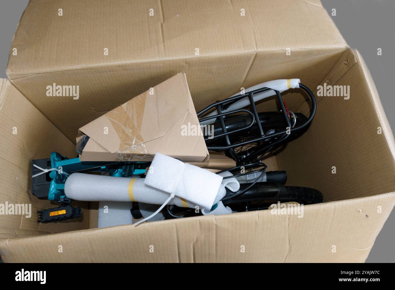 Unboxing bike hi-res stock photography and images - Alamy