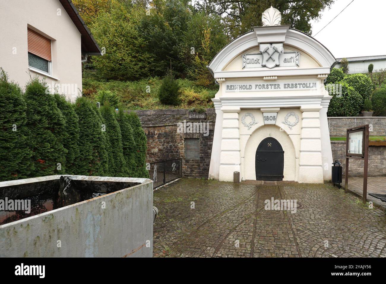 Das Besucherbergwerk Reinhold Forster Erbstolln in Eiserfeld. Denkmal ...