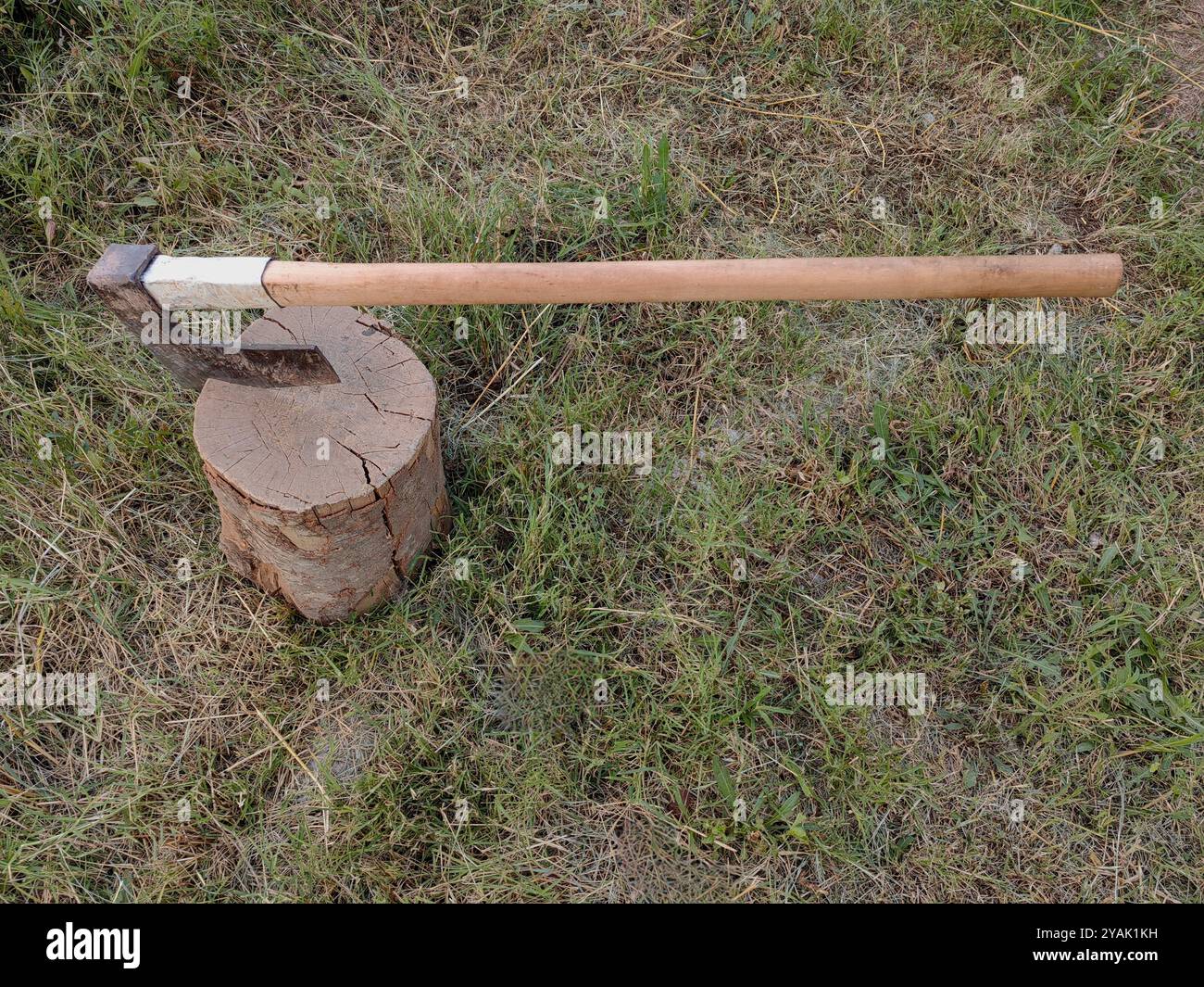 Outdoor winter tools hi-res stock photography and images - Alamy