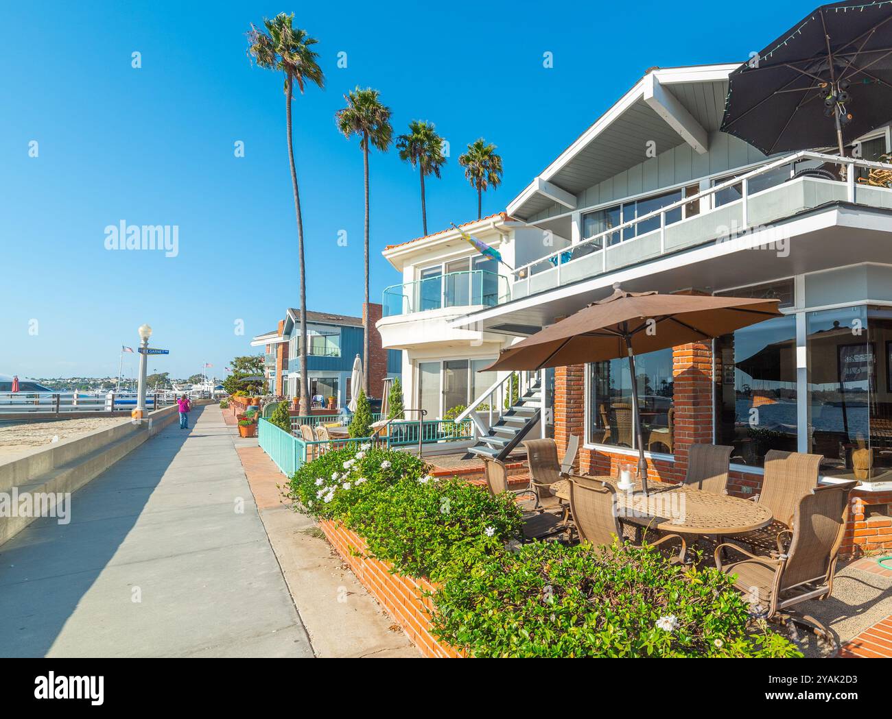Houses by the sea in Balboa Island. California, USA Stock Photo - Alamy