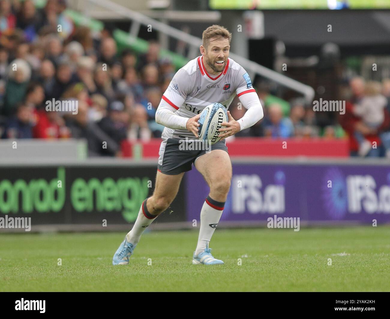 London, United Kingdom. 13 October, 2024. Elliot Daly of Saracens ...