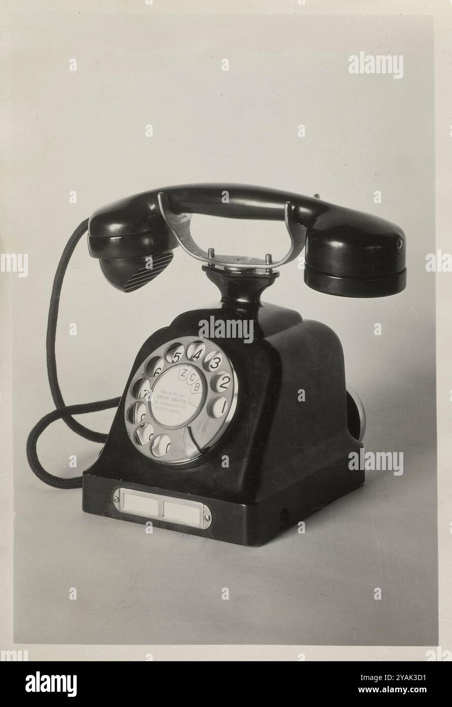 Vintage Swiss automatic desk telephone, model 1929 (Hasler). Bern ...