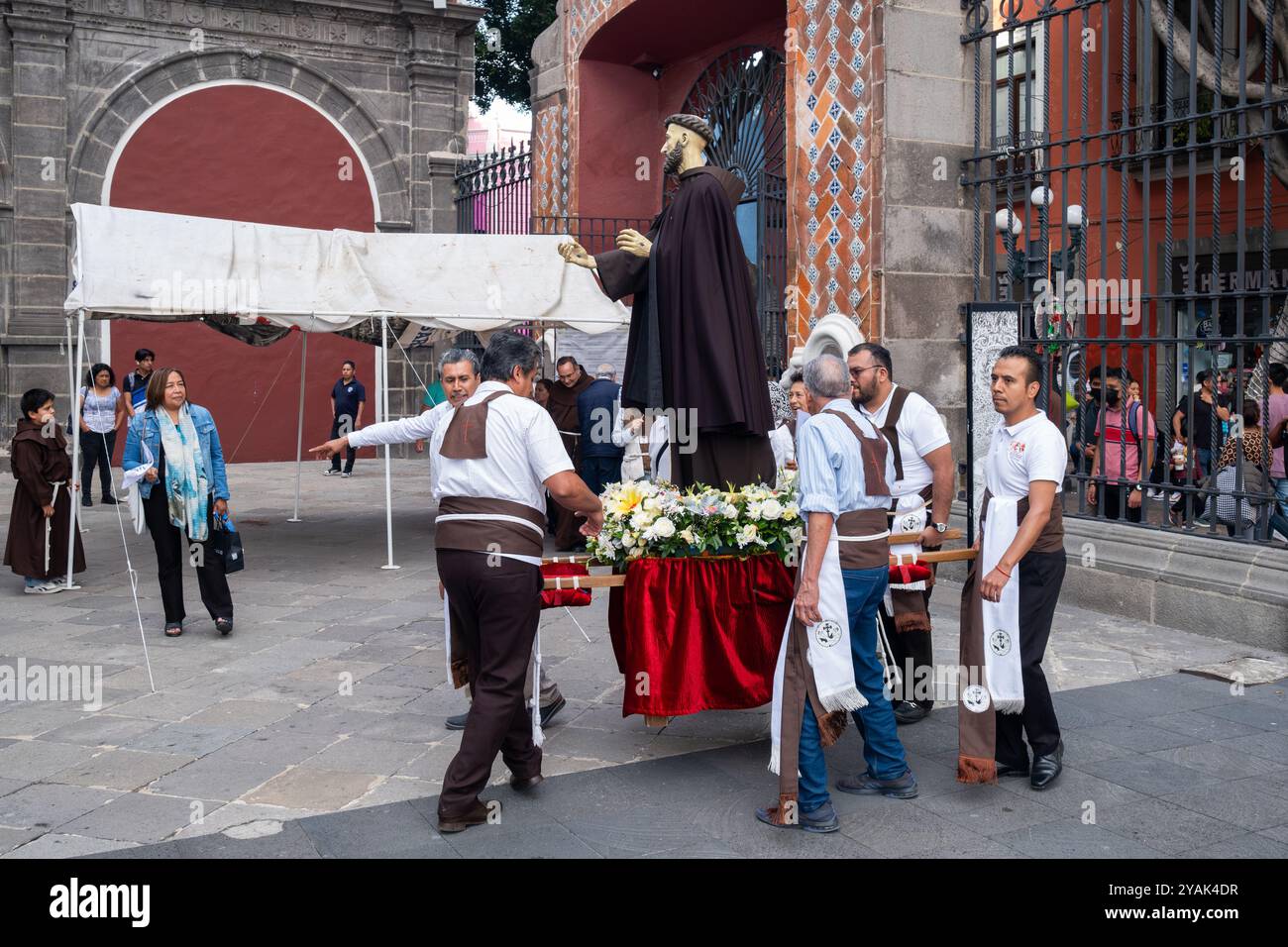 Catholic church procession on saint hi-res stock photography and images ...