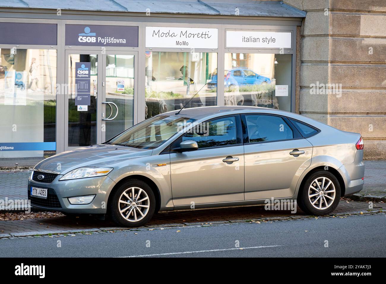 OSTRAVA, CZECH REPUBLIC - SEPTEMBER 28, 2023: Ford Mondeo Mk4 liftback ...
