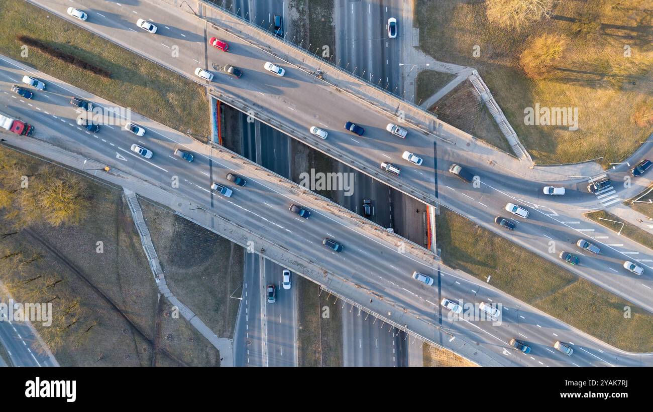 Aerial view highway multiple lanes hi-res stock photography and images ...