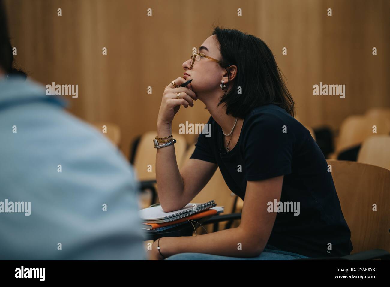 Engaged learner hi-res stock photography and images - Alamy