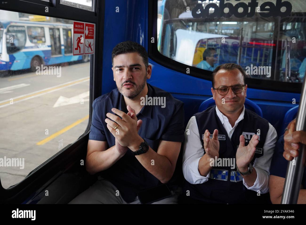 GYE BUSES FEEDER BUSES Guayaquil, Monday, October 14, 2024 The mayor of ...
