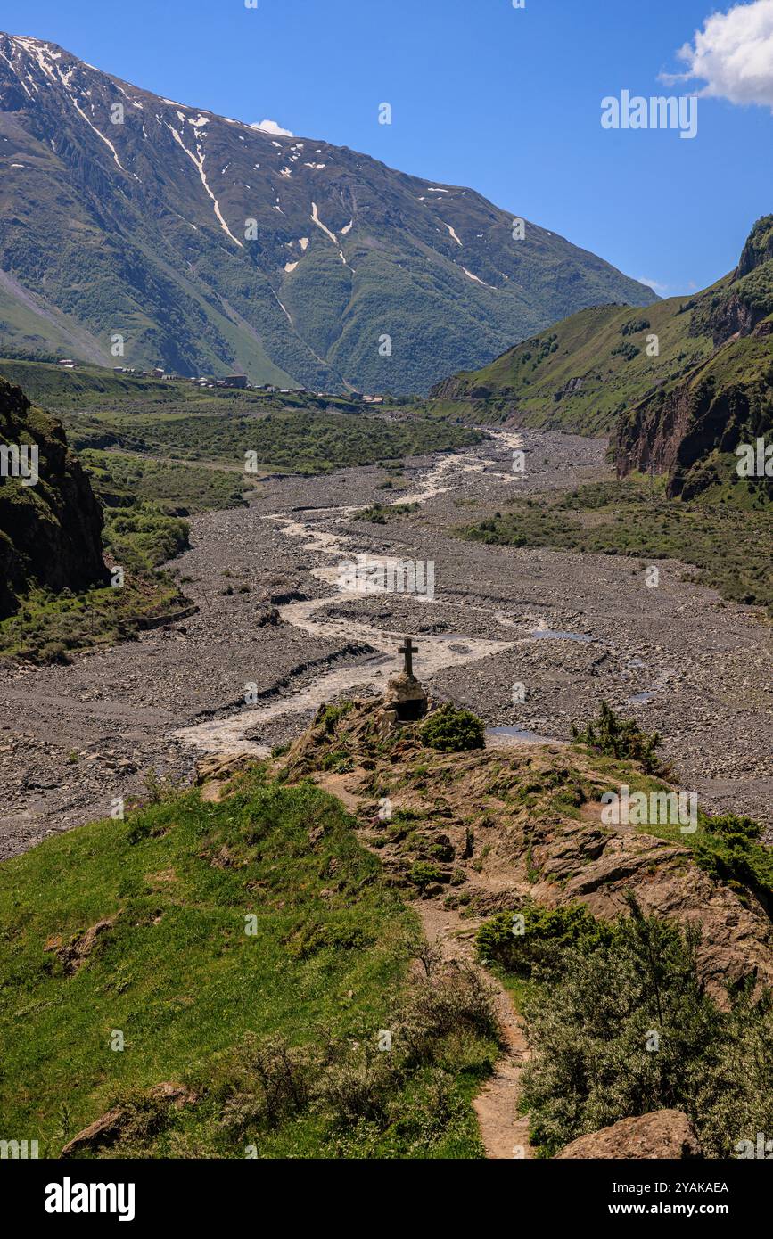 Steep sided valley or gorge hi-res stock photography and images - Alamy