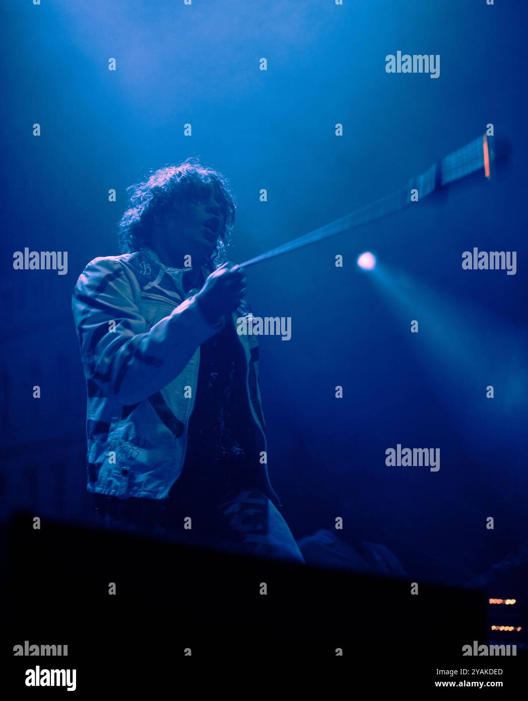 barns courtney performs live at the albert hall manchester uk, 1st ...