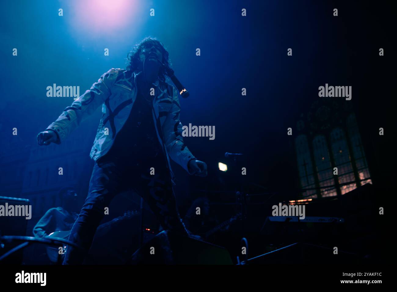 barns courtney performs live at the albert hall manchester uk, 1st ...