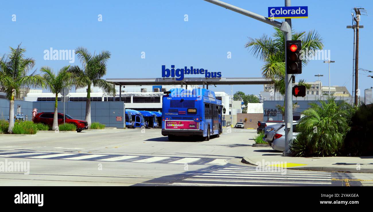 Big Blue Bus, public bus for the city of Santa Monica and the greater ...