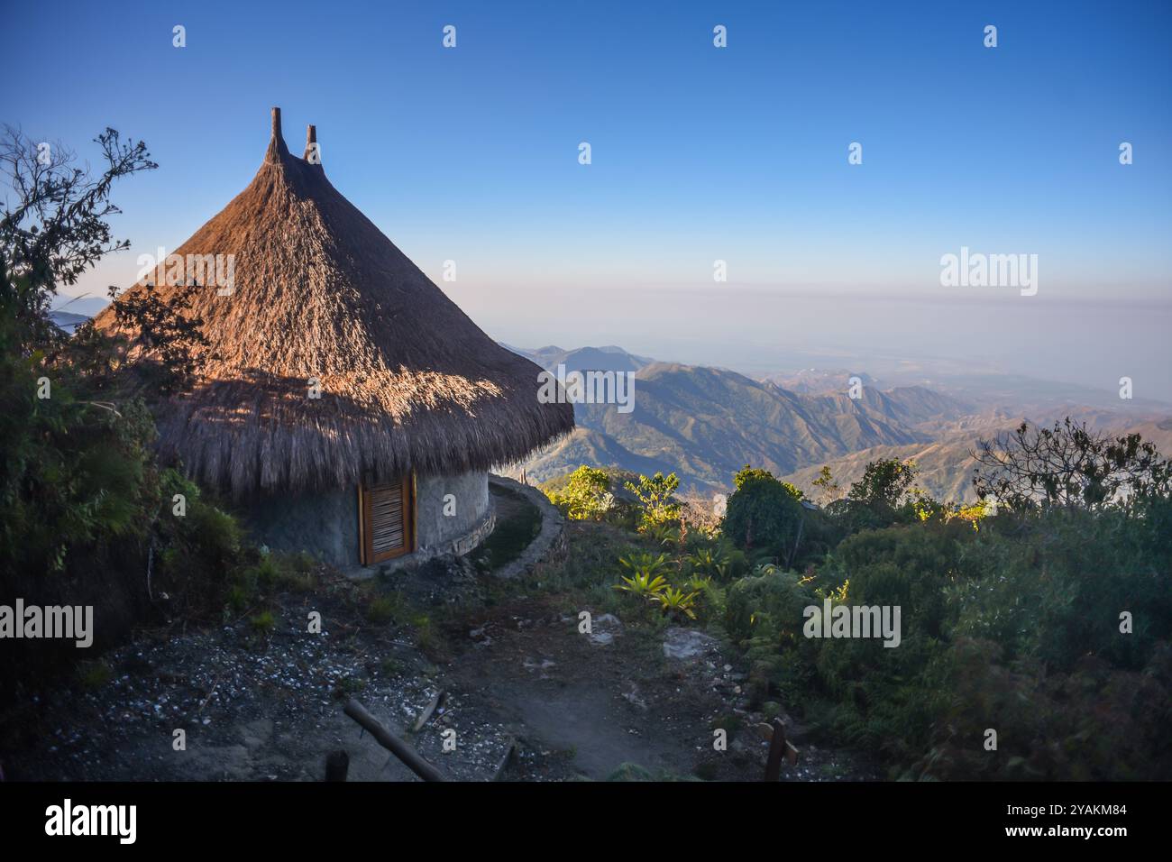 Kogihabs (individual huts, inspired by the architecture of the kogui ...