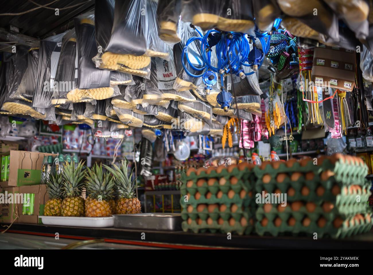 Rural convenience store hi-res stock photography and images - Alamy