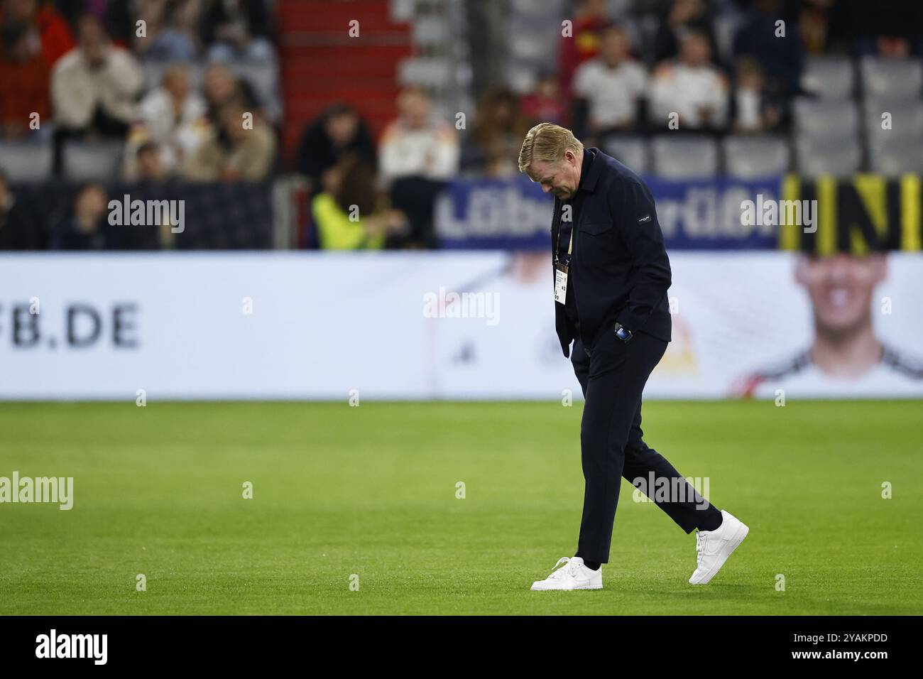 MUNCHEN - Netherlands coach Ronald Koeman during the UEFA Nations ...