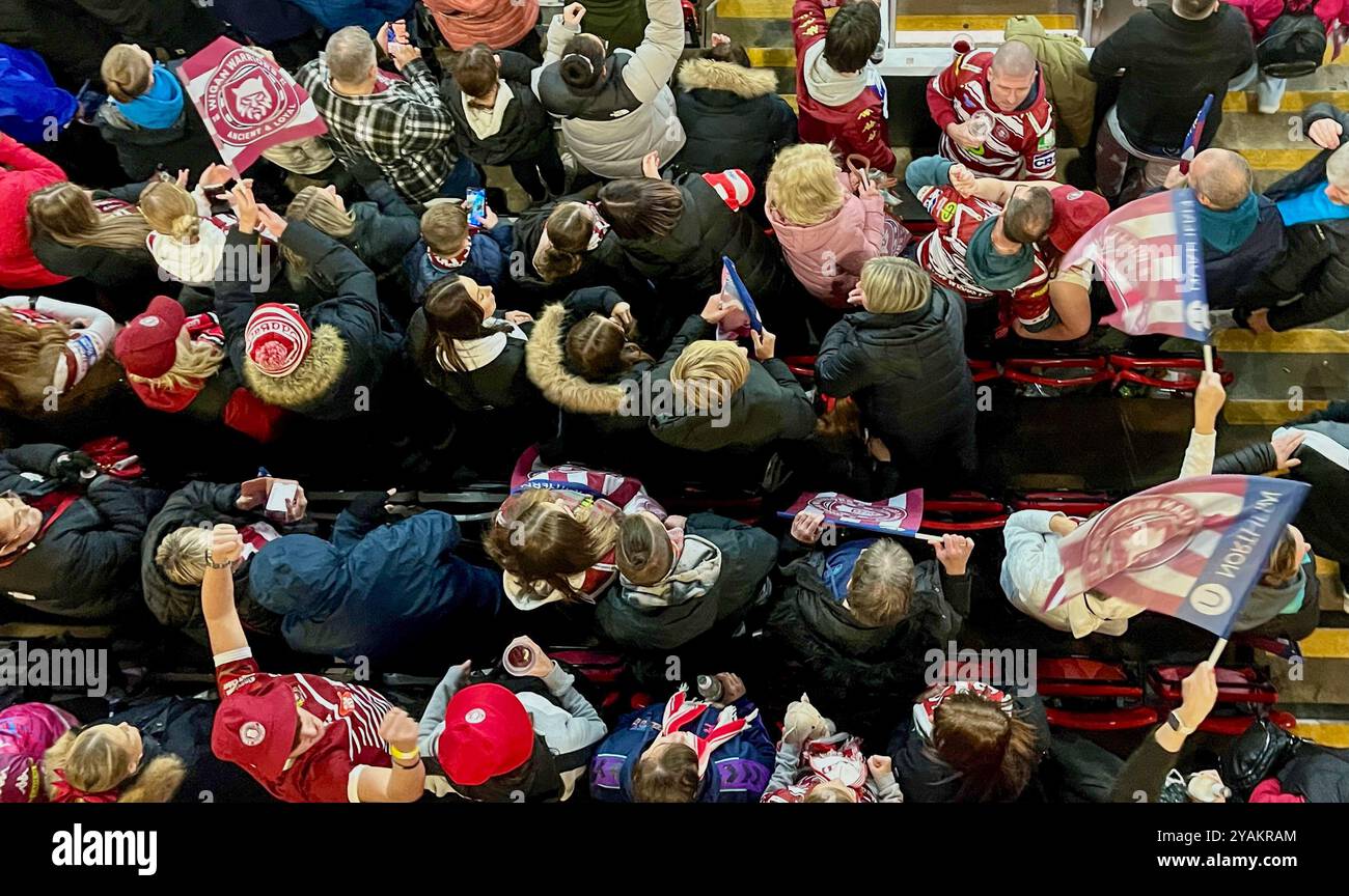 Rugby Sport Fans inside Old Trafford stadium Stock Photo - Alamy