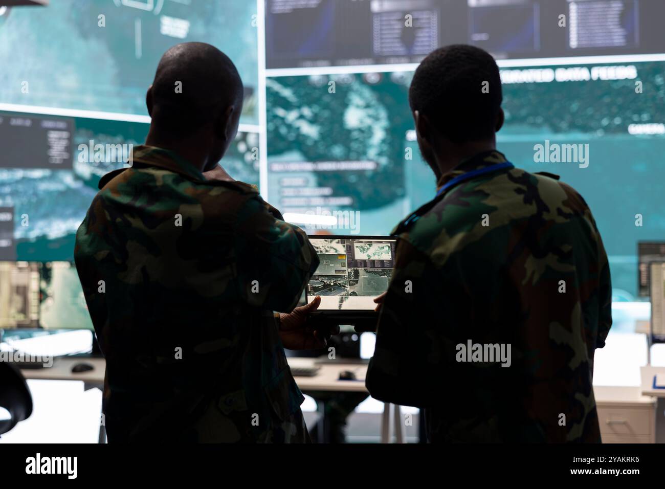 Real time warfare hi-res stock photography and images - Alamy
