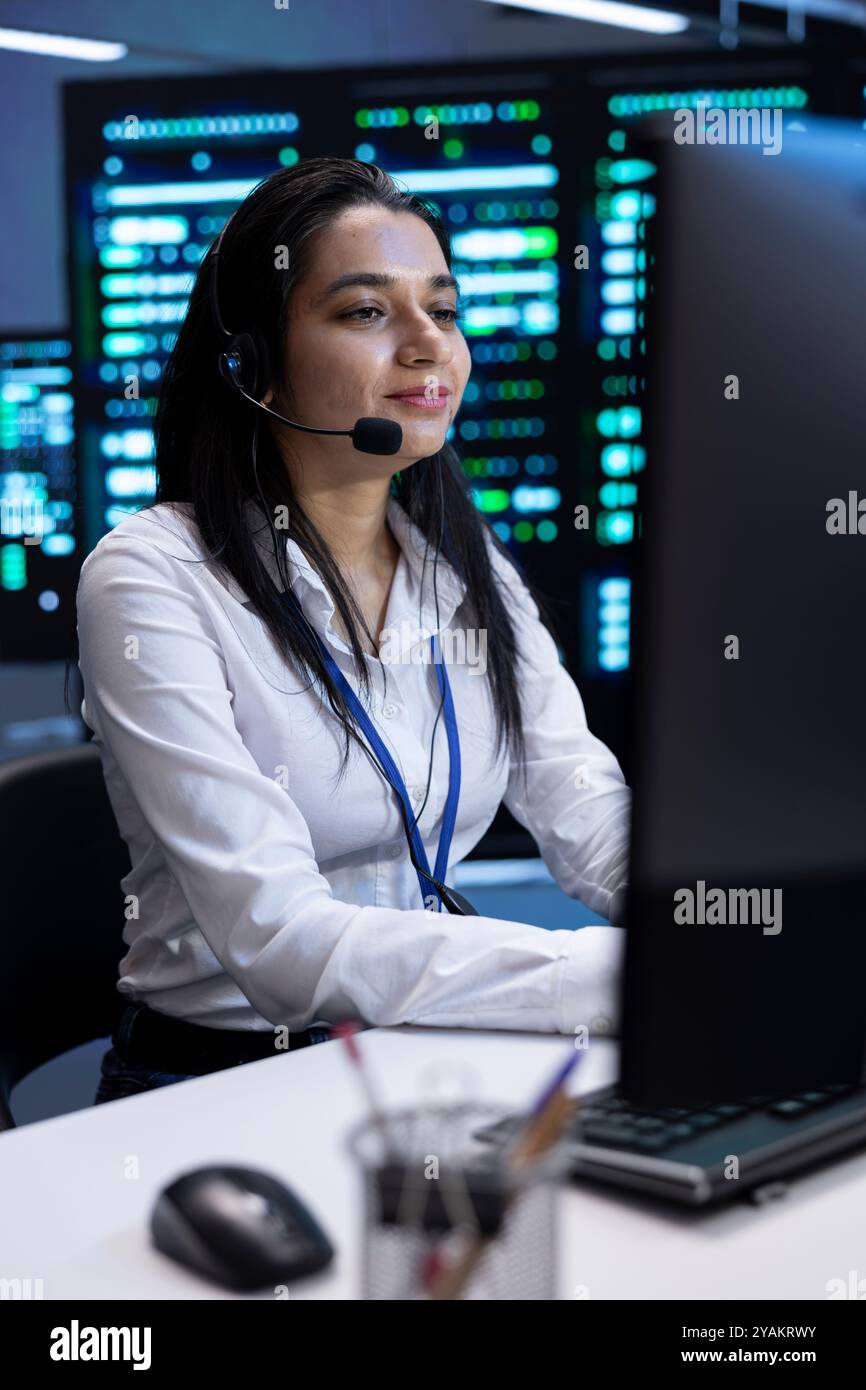 Technicians talking in server room hi-res stock photography and images ...