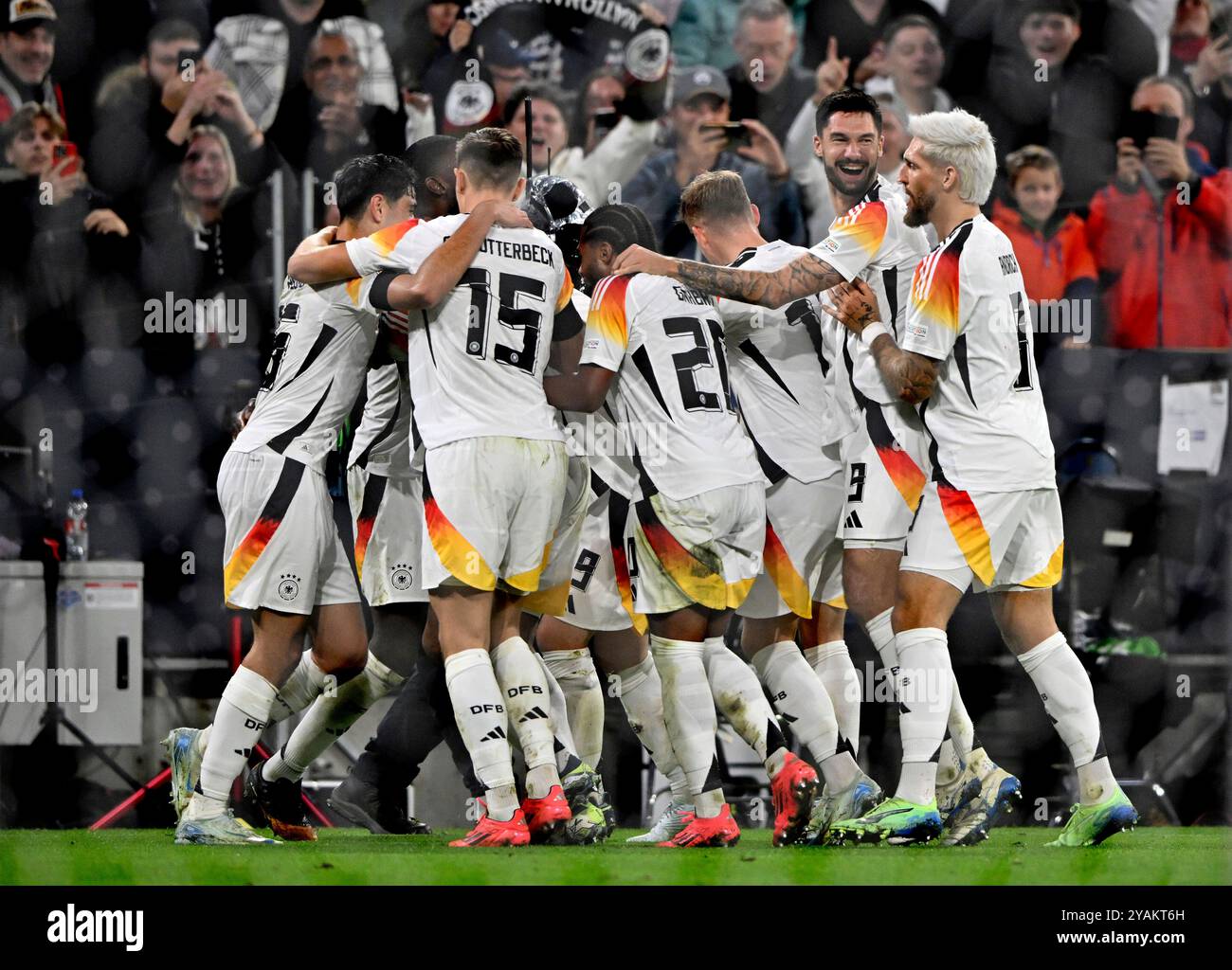 TOR zum 1:0 Jamie Leweling GER (07) Torjubel Serge Gnabry GER (20 ...