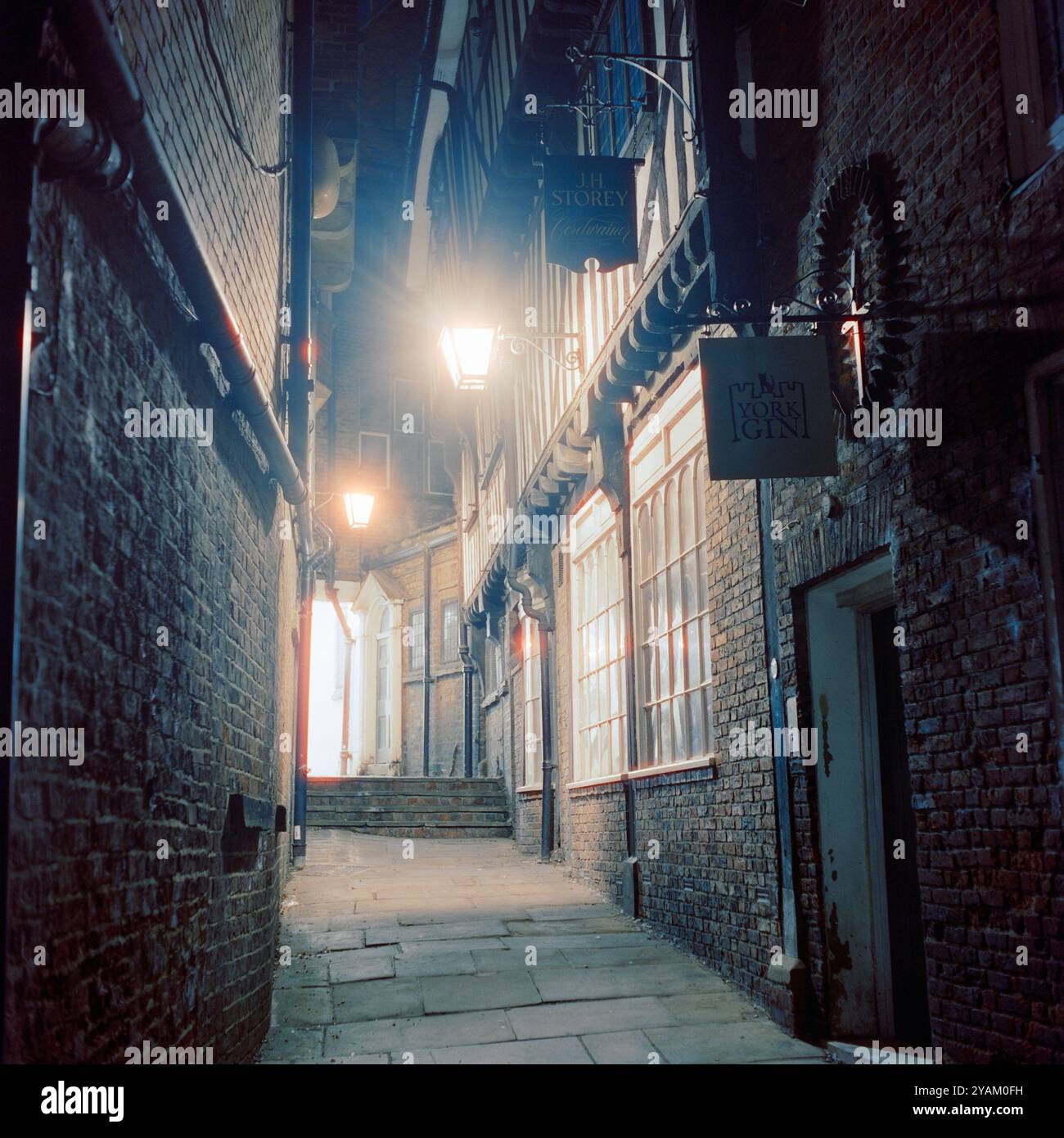Lady Peckett's Yard, York, Yorkshire, England, UK. Back alley, back ...