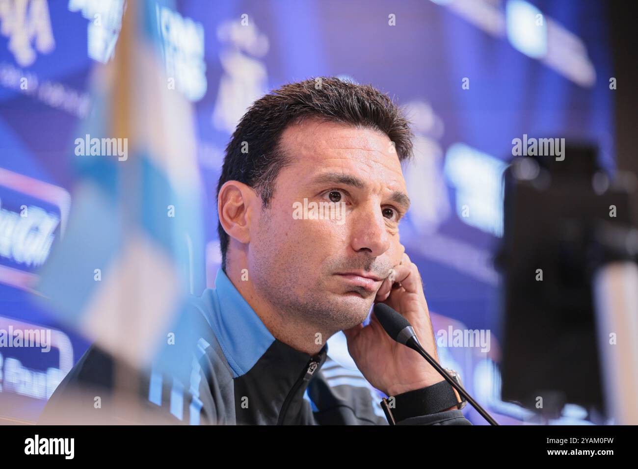 Scaloni team updates hi-res stock photography and images - Alamy