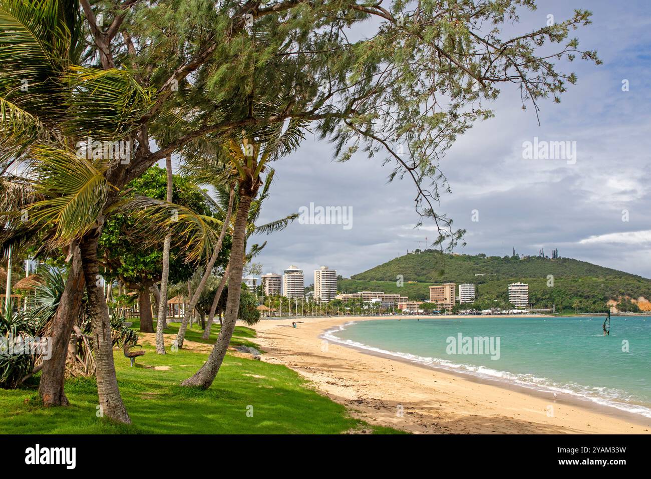 Anse Plata Beach (Plage de l'Anse Vata) in Noumea Stock Photo - Alamy